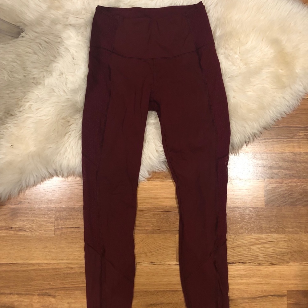 Lululemon Burgundy Lace Luxstreamleggings - Gem
